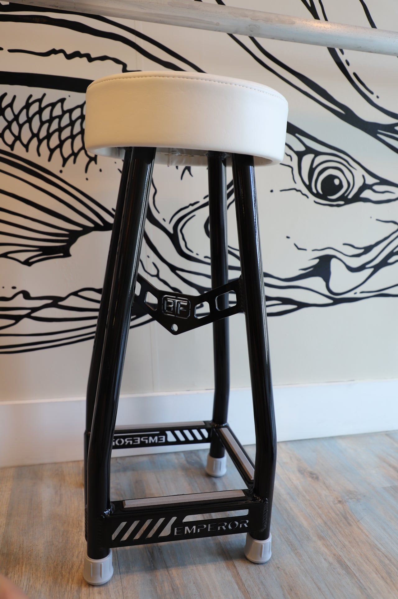 Blacktip Fabrication Emperor Stool – Seven Mile Fly Shop